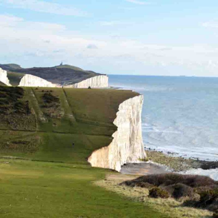 Hiking in London | Seven Sisters Cliff Walk from Eastbourne (Beachy ...